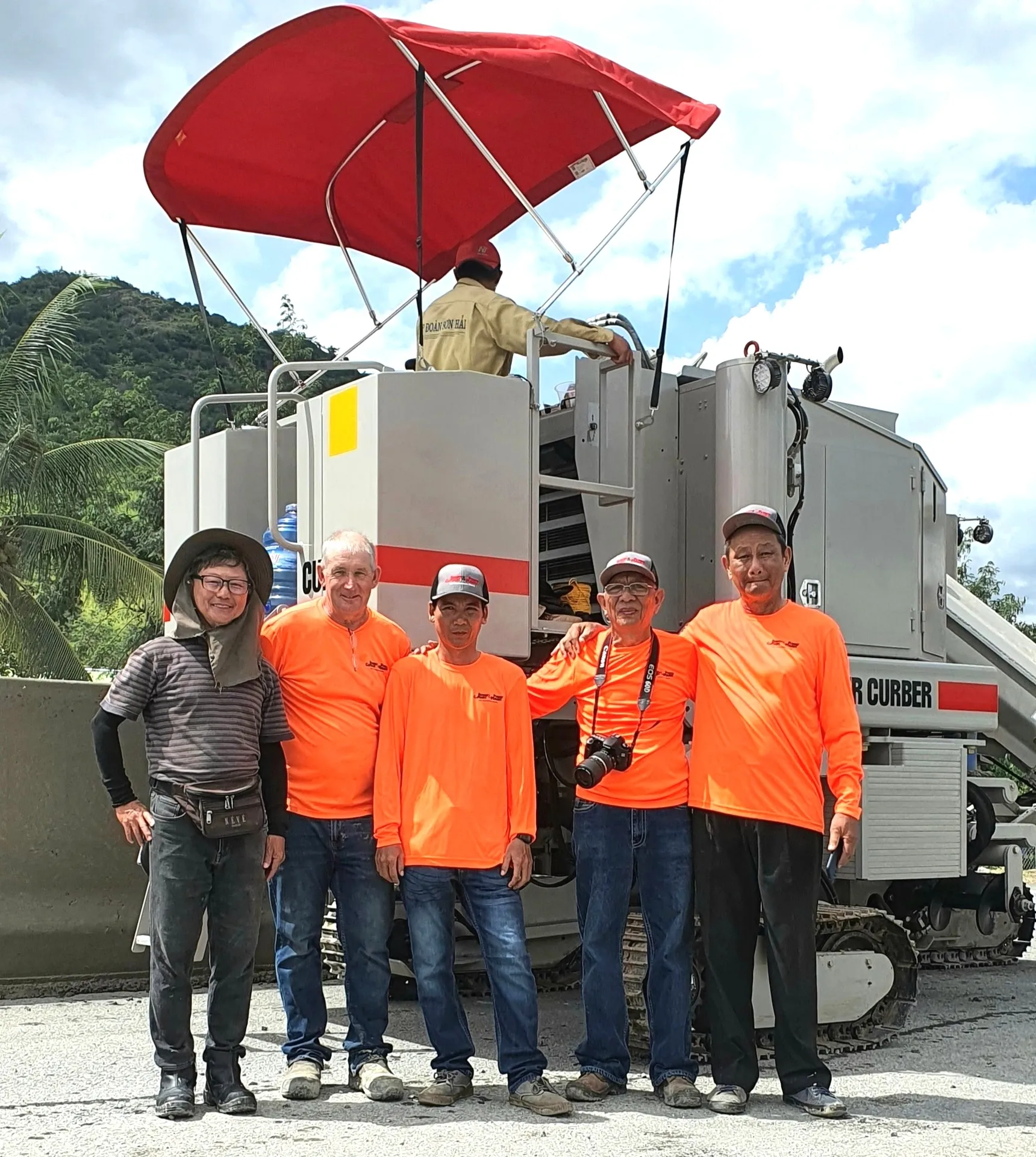 Power Curbers Creates First Slipform Barrier in Vietnam