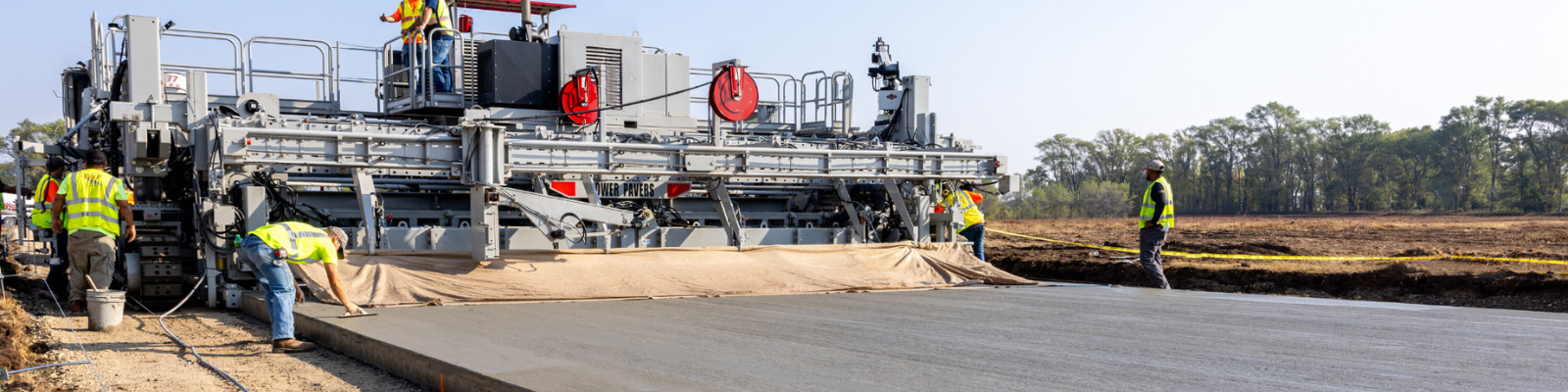 Power Pavers Introduces the New Power Paver SF-3404