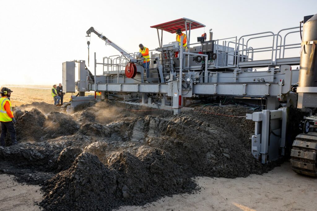 SF-3404 Slipform Paver | Paving Machines | Power Pavers